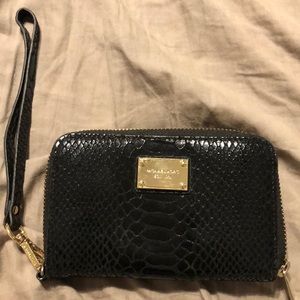 Michael Kors | Bags | Michael Kors Wristlet | Poshmark